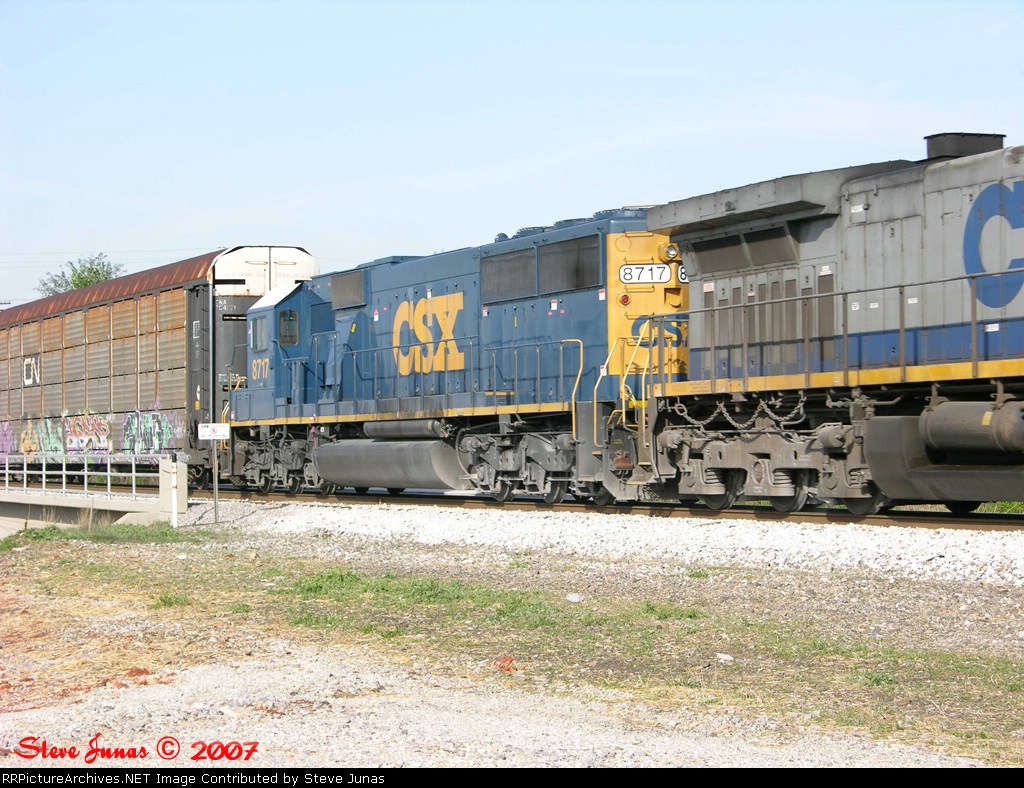CSX 8717